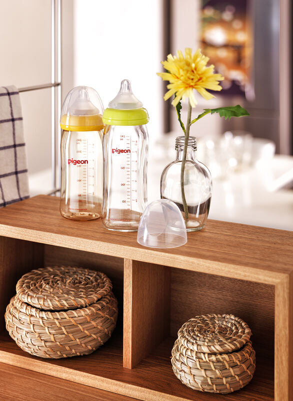 Curved Bottle vs. Traditional Straight-Neck Bottles: A Comparison ...